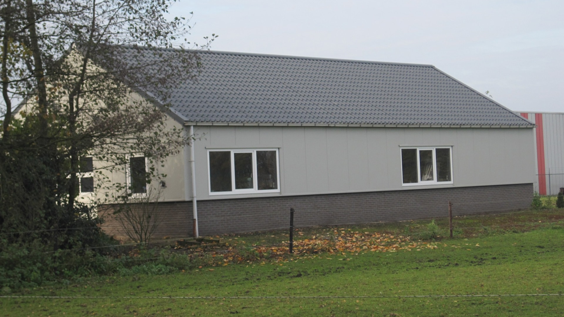 Dakpanplaten kopen? Stalen en geïsoleerde platen | Huisman Gemert